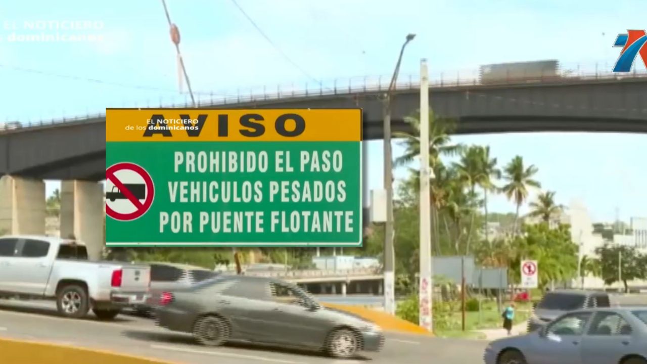 Puente sobre el río Ozama cierra por paso de embarcaciones - Antena 7